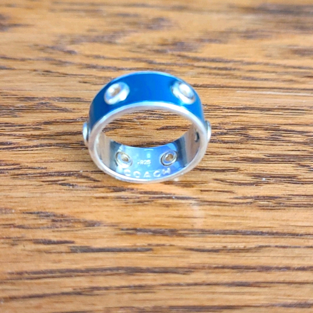 New Coach Enamel And Sterling Silver Grommet Ring - Gem